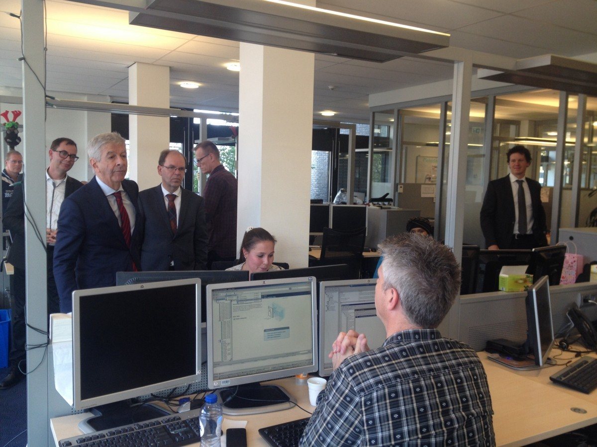 Plasterk steekt licht op bij werkbezoek in Drechtsteden - Sliedrecht24