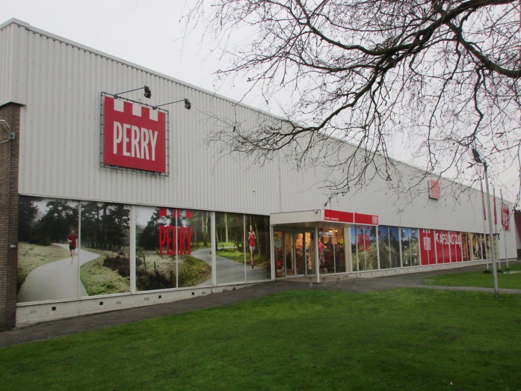 Winkel Perry Sport blijft mogelijk open - Sliedrecht24
