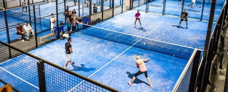 Groot onderhoud banen én aanleg nieuwe padelbaan - Sliedrecht24
