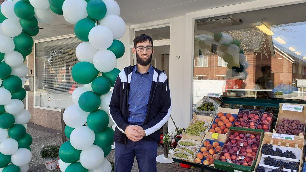 Nieuwe eigenaar van Turkse supermarkt opent deuren - Sliedrecht24