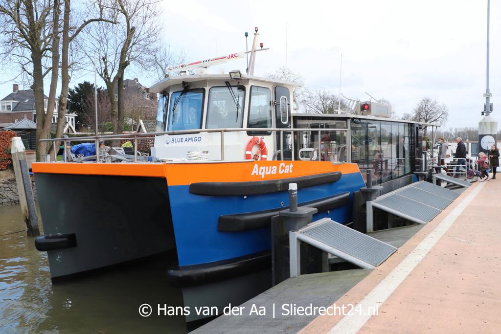 Blue Amigo meert voortaan aan bij halte Middeldiep - Sliedrecht24