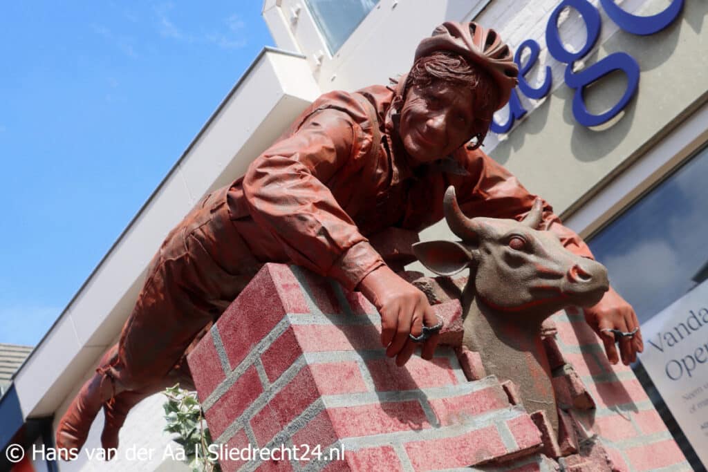 Eerste lustrum Living Statues and Art Festival met vijftig levende ...