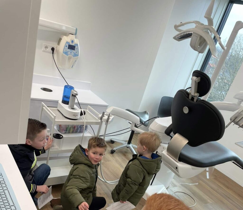Kijkje achter schermen bij tandartsenpraktijk Mondzorg Sliedrecht ...