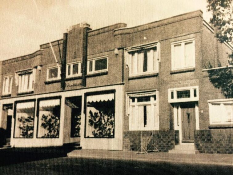 J. van Mourik schoenen en lederwaren gaat al 110 jaar met tijd mee ...