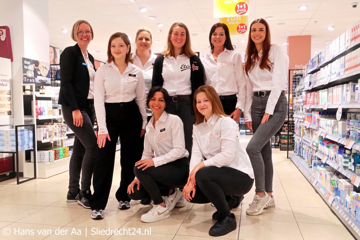 Drogist Etos heropent na metamorfose aan Burgemeester Winklerplein ...