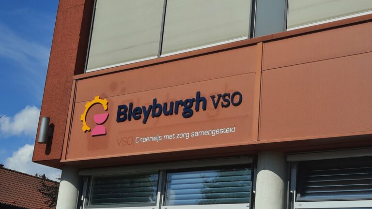 VSO Bleyburgh neemt vernieuwde lokalen in gebruikt en nieuw logo ...