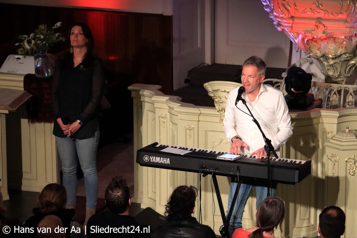 Troost en De Rover brengen inspiratie tijdens tour 'Vrij leven ...