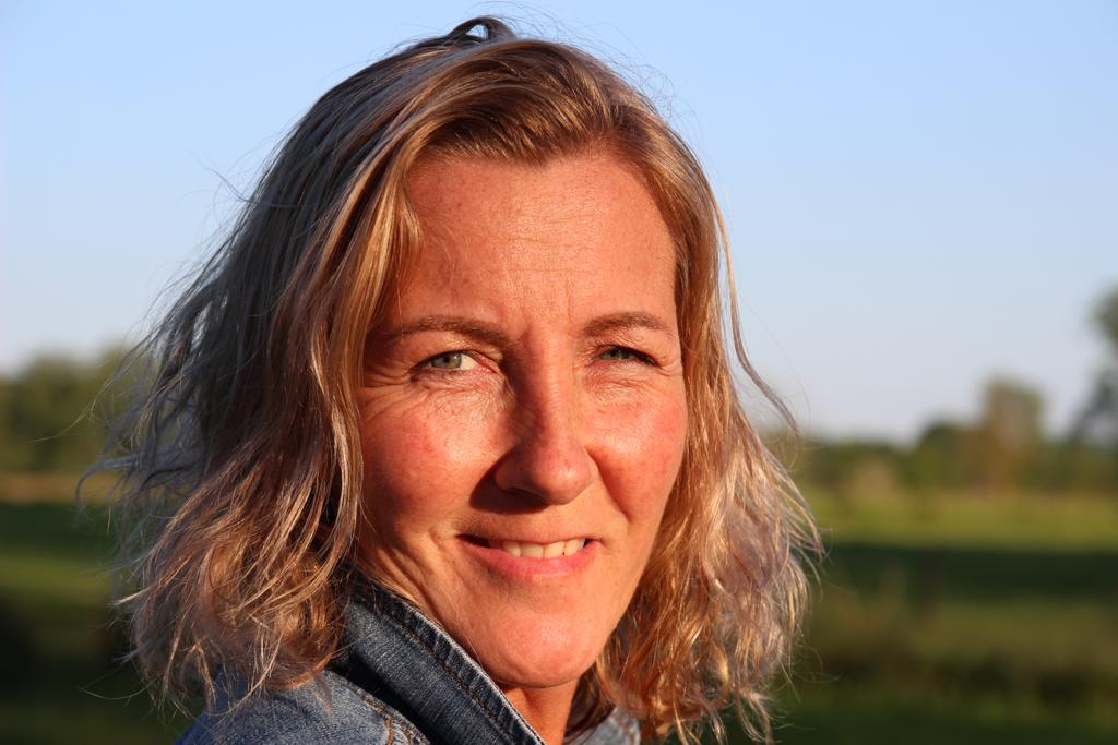 Kurvers vertelt in NAH Mantelzorgcafé wat haar gezin overkwam ...