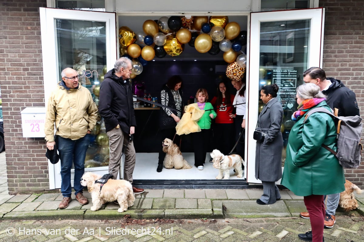 Trimsalon Puik Werk opent officieel haar deuren - Sliedrecht24