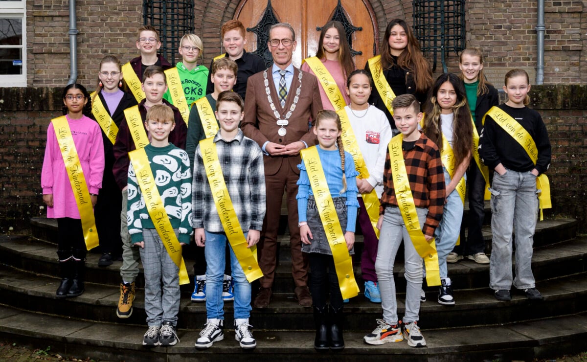 Nieuwe kinderraad officieel van start - Sliedrecht24