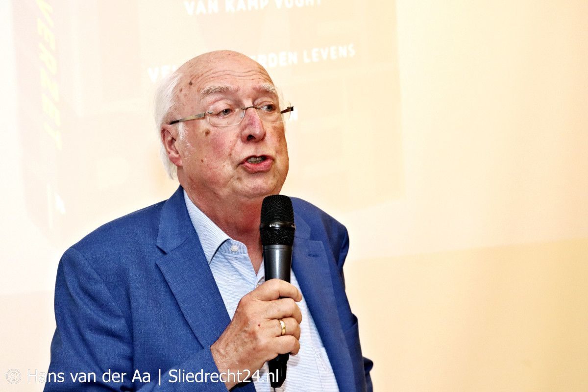 Boeiende lezing Van Liempt over verschrikkingen Kamp Vught - Sliedrecht24
