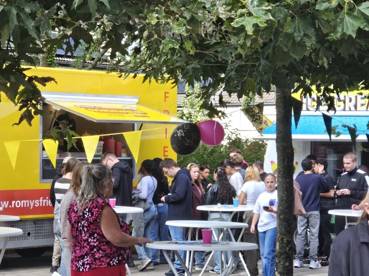 Zilveren jubileum praktijkschool De Sprong - Sliedrecht24