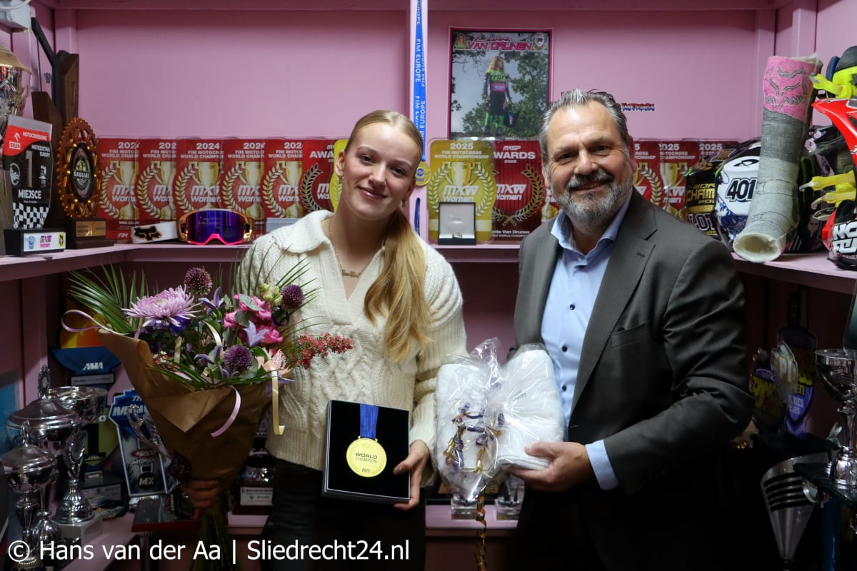 Felicitaties voor tweevoudig Wereldkampioene Van Drunen - Sliedrecht24